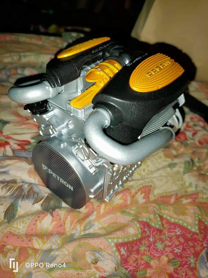 Pagani Mercedes AMG M158 engine, Hobbies & Toys, Memorabilia ...