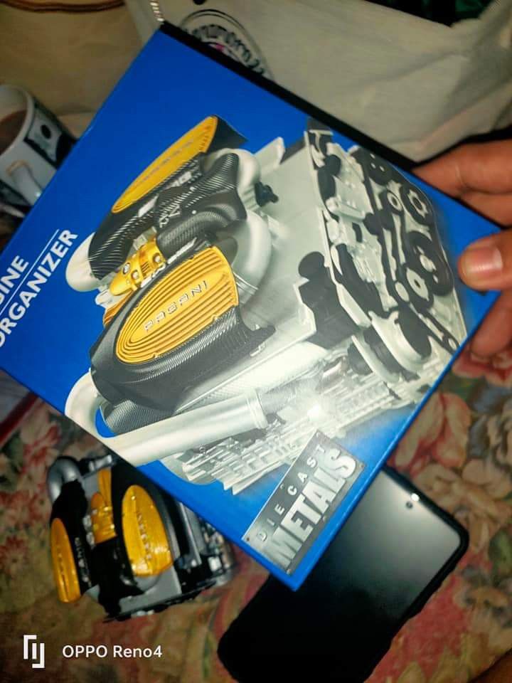 Pagani Mercedes AMG M158 engine, Hobbies & Toys, Memorabilia ...