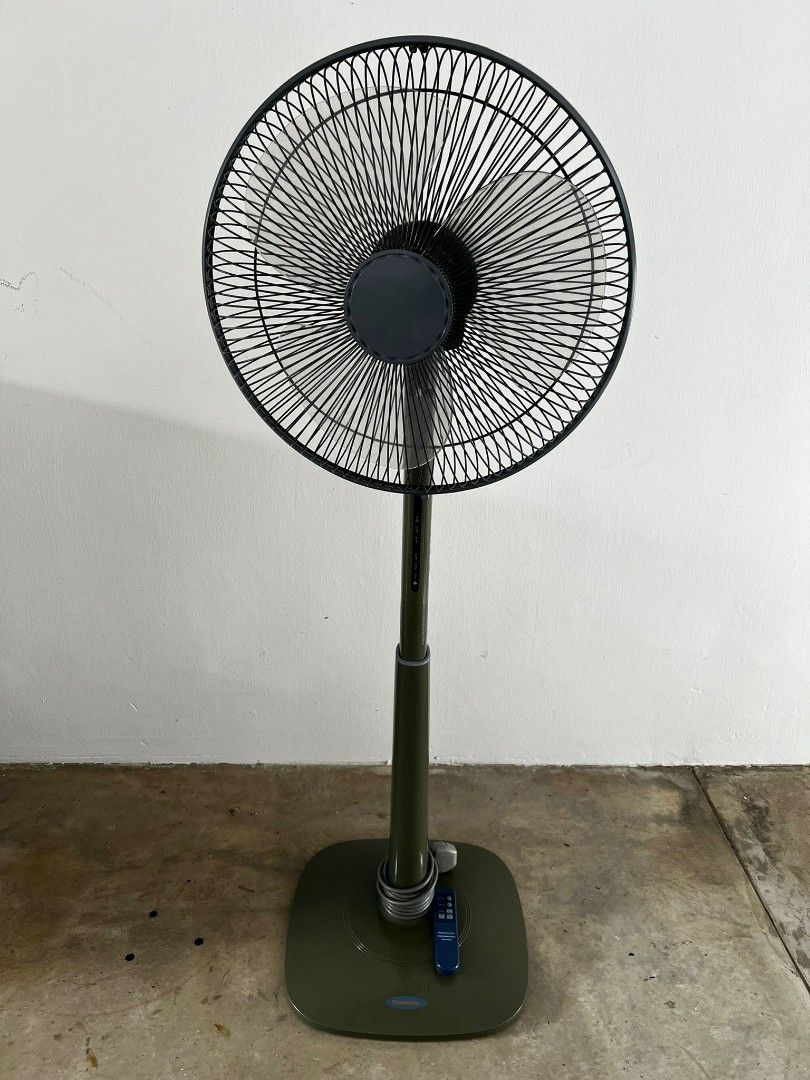 Panasonic (KDK) Standing Fan with Remote Control Function, Furniture ...