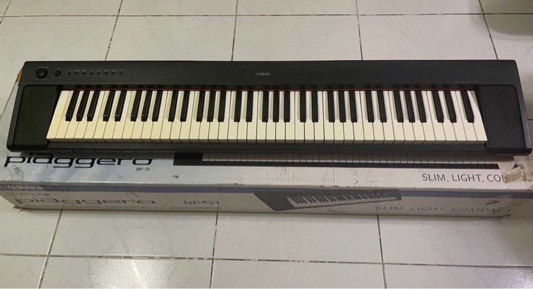 Piaggero NP31, Hobbies & Toys, Music & Media, Musical Instruments on ...