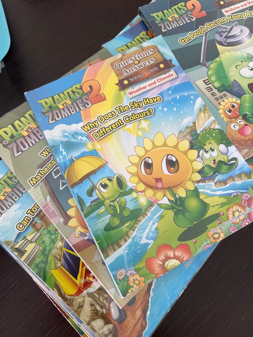 Plants vs Zombies | Happy Dragon, Hobbies & Toys, Books & Magazines ...