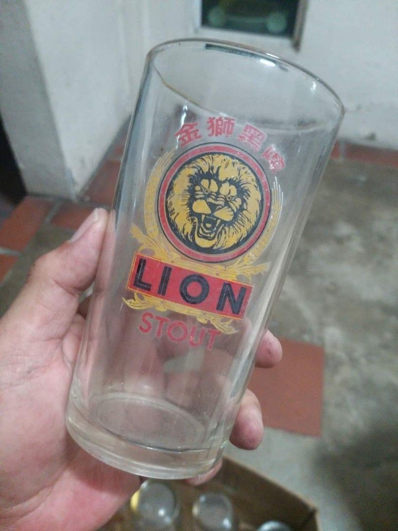 Royal Stout glass, Hobbies & Toys, Collectibles & Memorabilia, Vintage ...