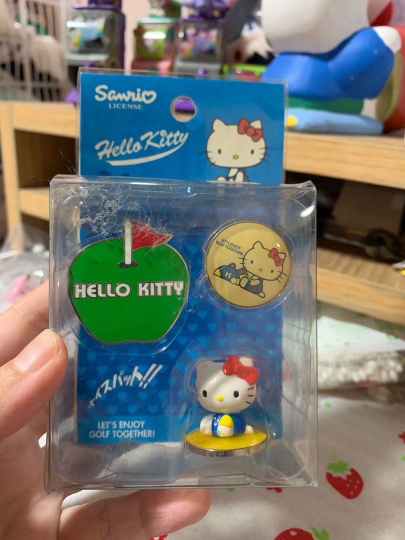 Sanrio: Figure Magnetic Hello Kitty, Hobbies & Toys, Toys & Games on ...