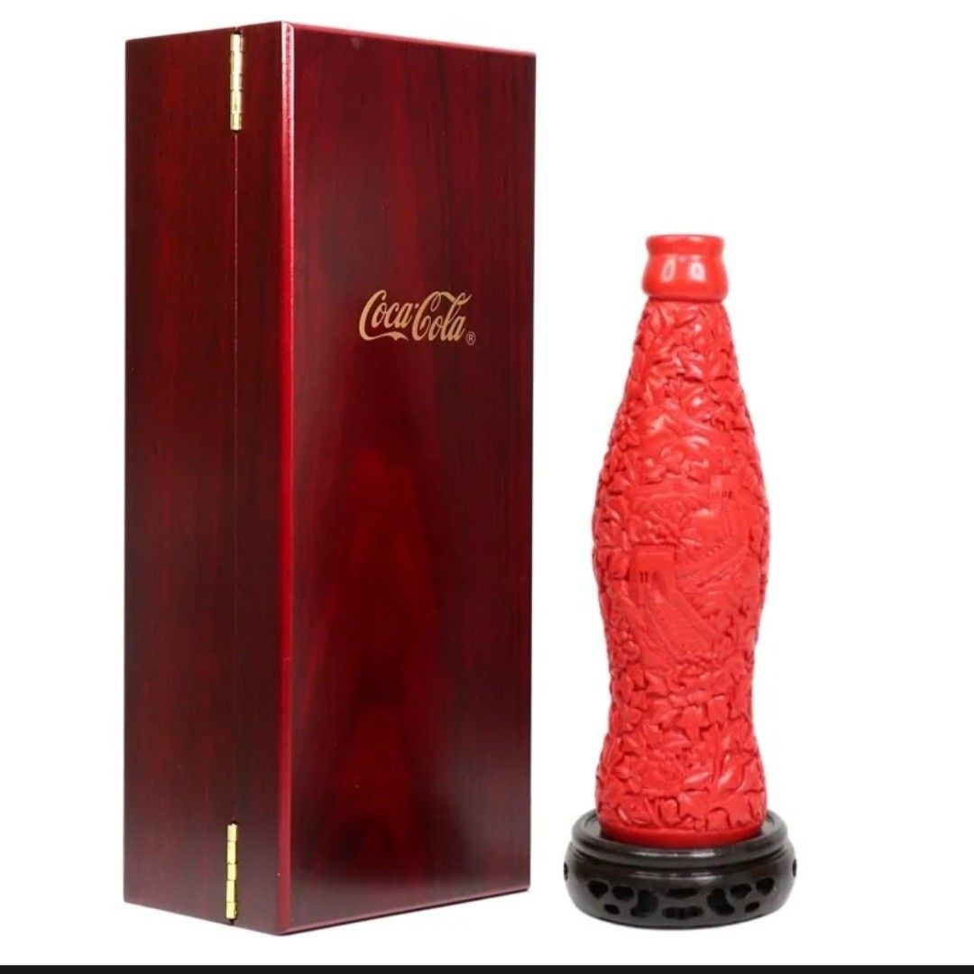 Scarce Rare Unique Coca Cola Bottle with yhe Amazing Great Walls of ...