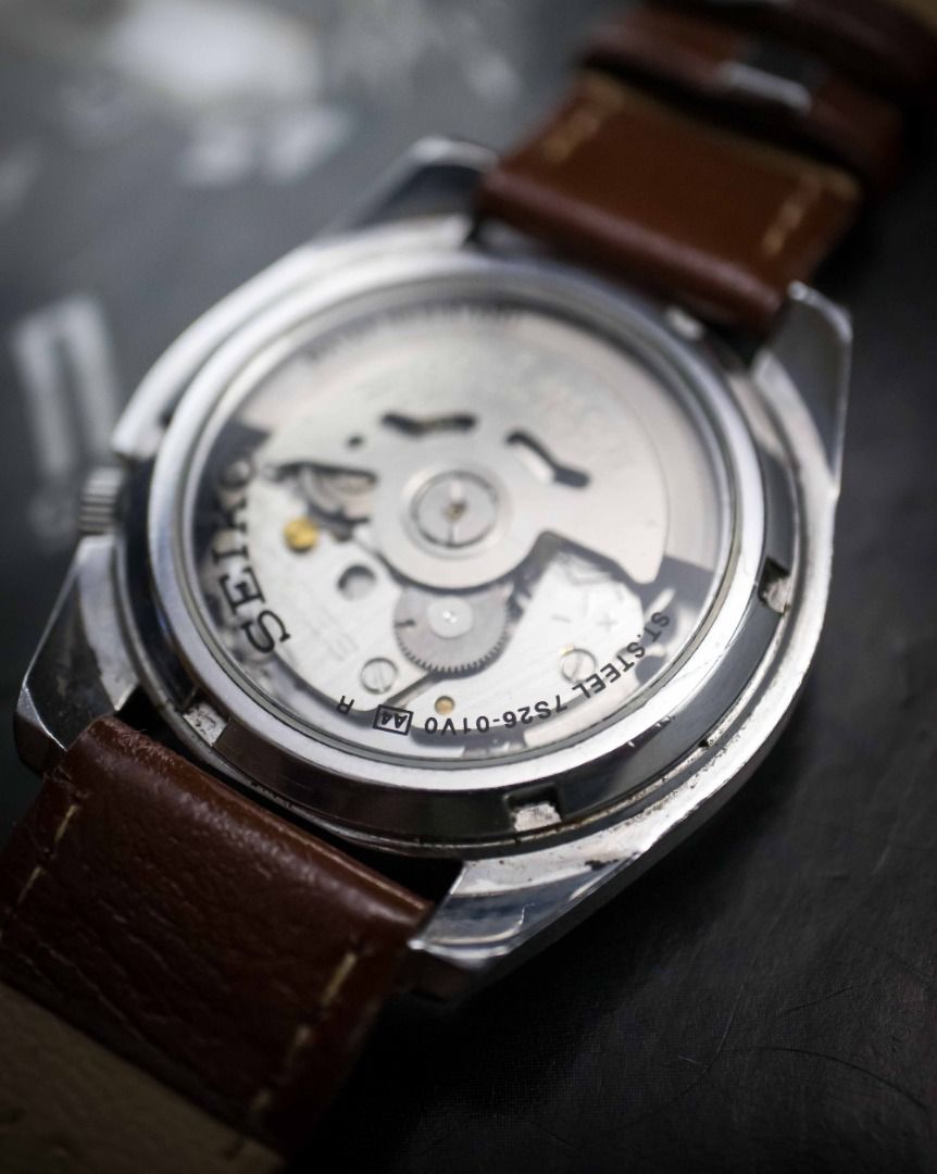 Seiko 5 Automatic Black Racer Dial, Men's Fashion, Watches ...