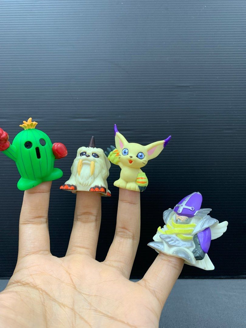 Set Vintage digimon Finger figure, Hobbies & Toys, Toys & Games on ...