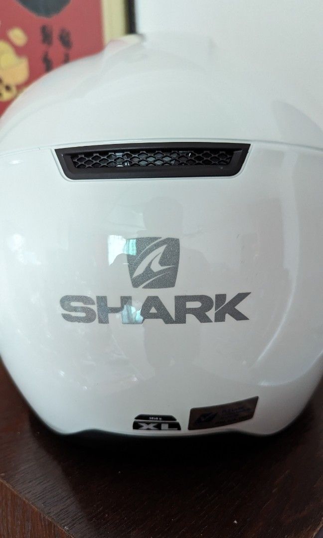 Shark City Cruiser XL, Motorcycles, Motorcycle Apparel on Carousell