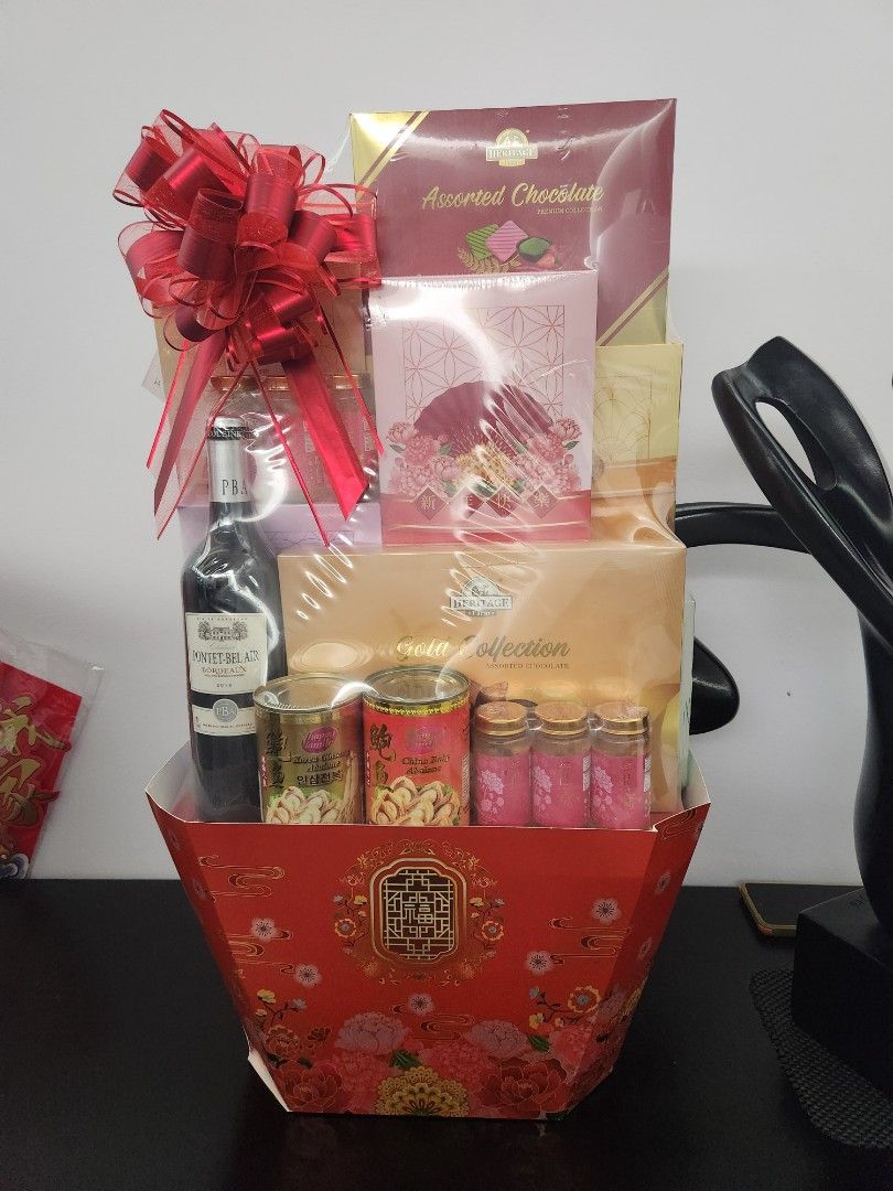 CNY Hamper 2024, Food & Drinks, Gift Baskets & Hampers on Carousell