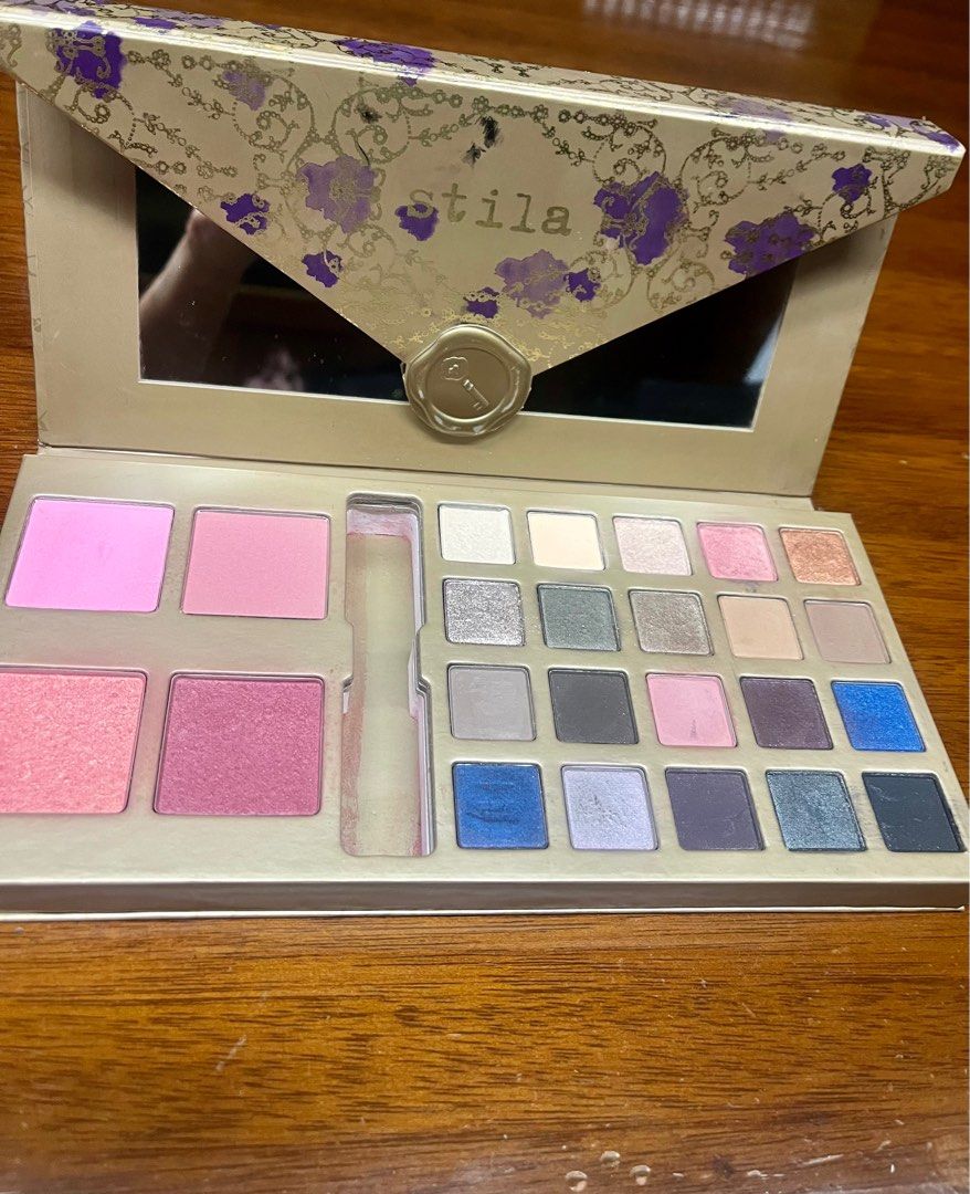 Stila - A Whole Lot Of Love Gift Set (Limited Edition), Beauty ...