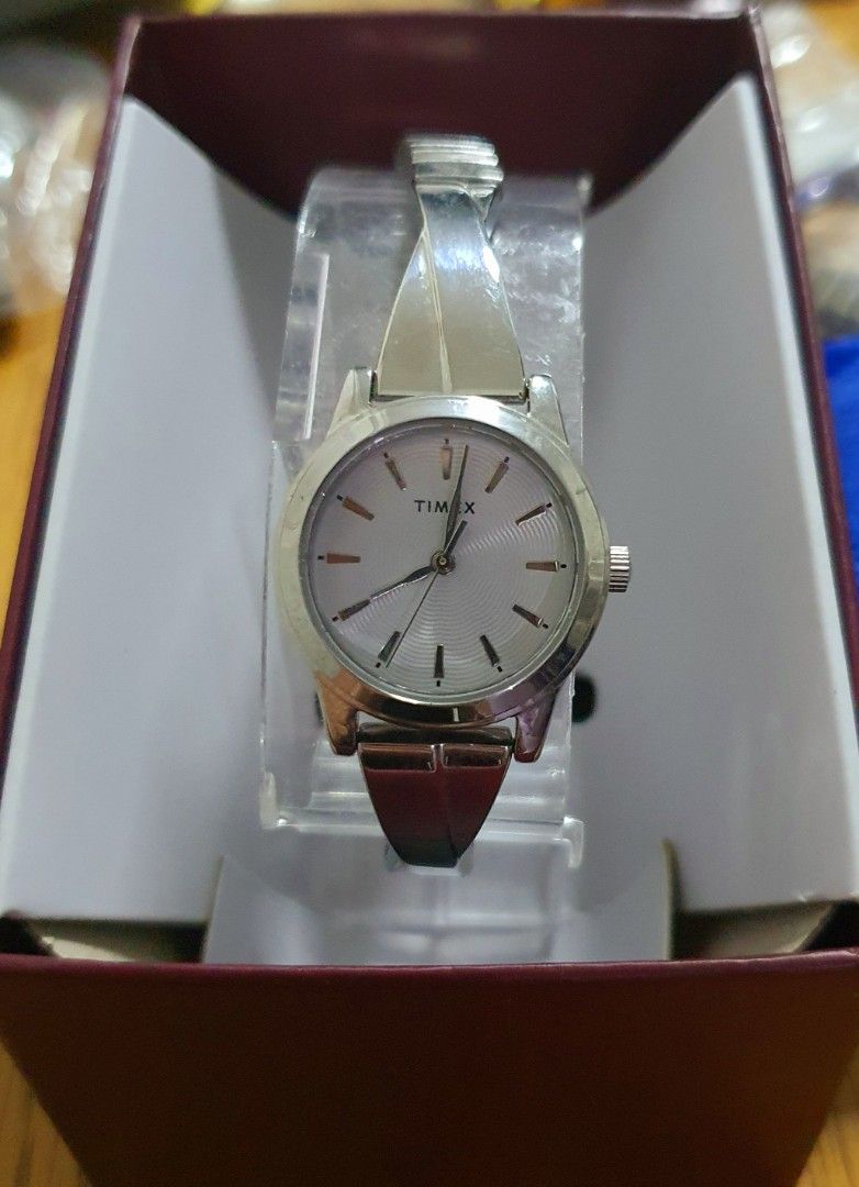 Timex Stretchable Bangle Watch, Women's Fashion, Watches & Accessories ...