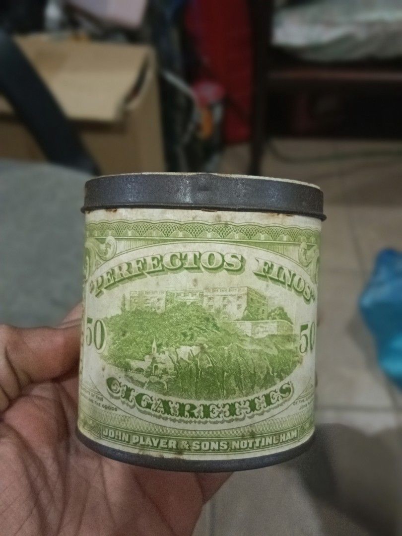 Vintage Player's Perfectos Finos Cigarettes Tin, Hobbies & Toys ...