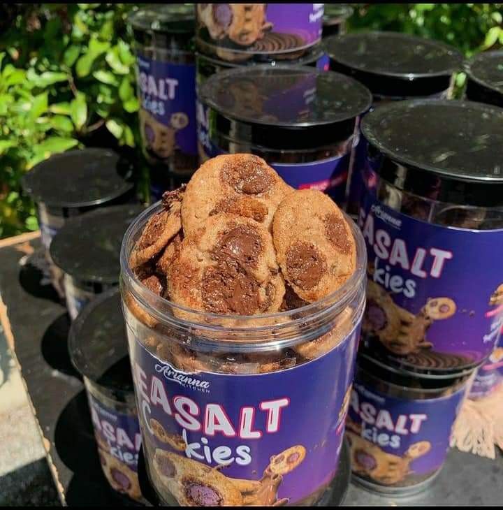 Viral Sea Salt Chocolate Chip Cookies, Food & Drinks, Homemade Bakes on ...