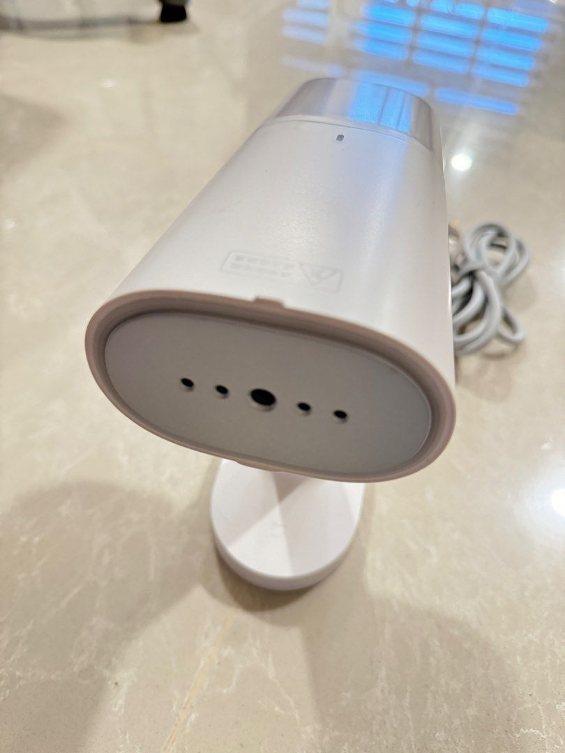 Xiao mi steam iron, TV & Home Appliances, Irons & Steamers on Carousell