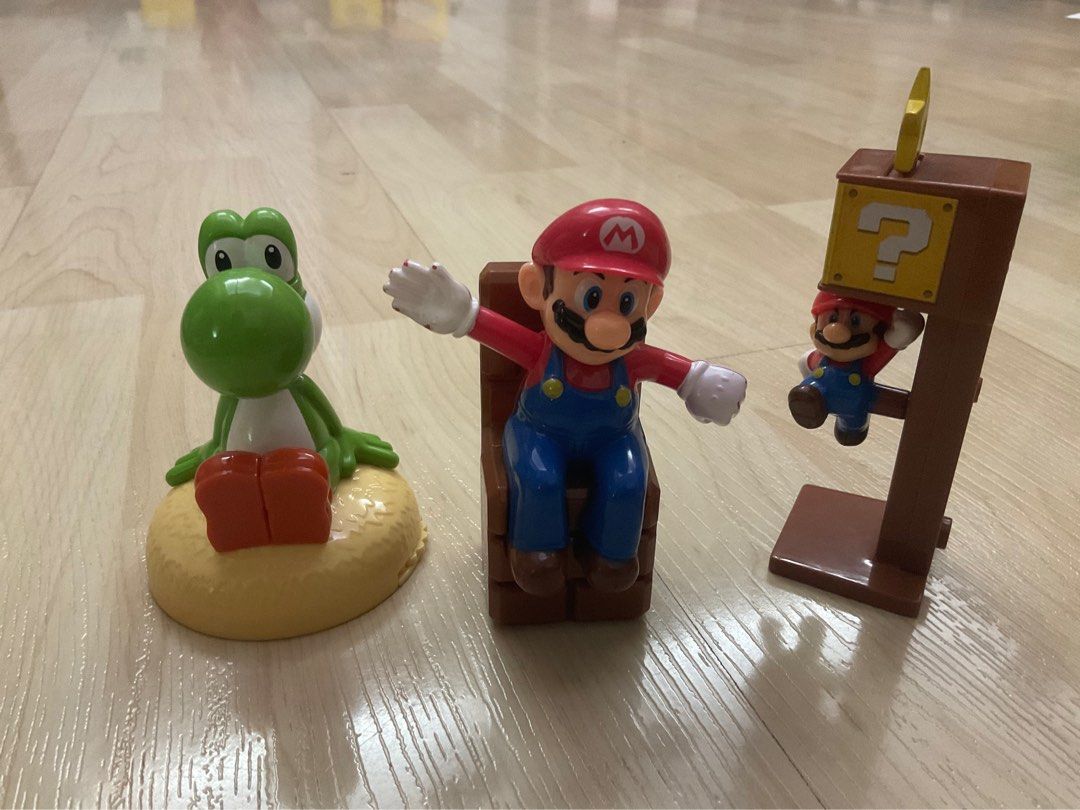 Yoshi, Waving Mario, Lucky Block Mario, Hobbies & Toys, Toys & Games on ...
