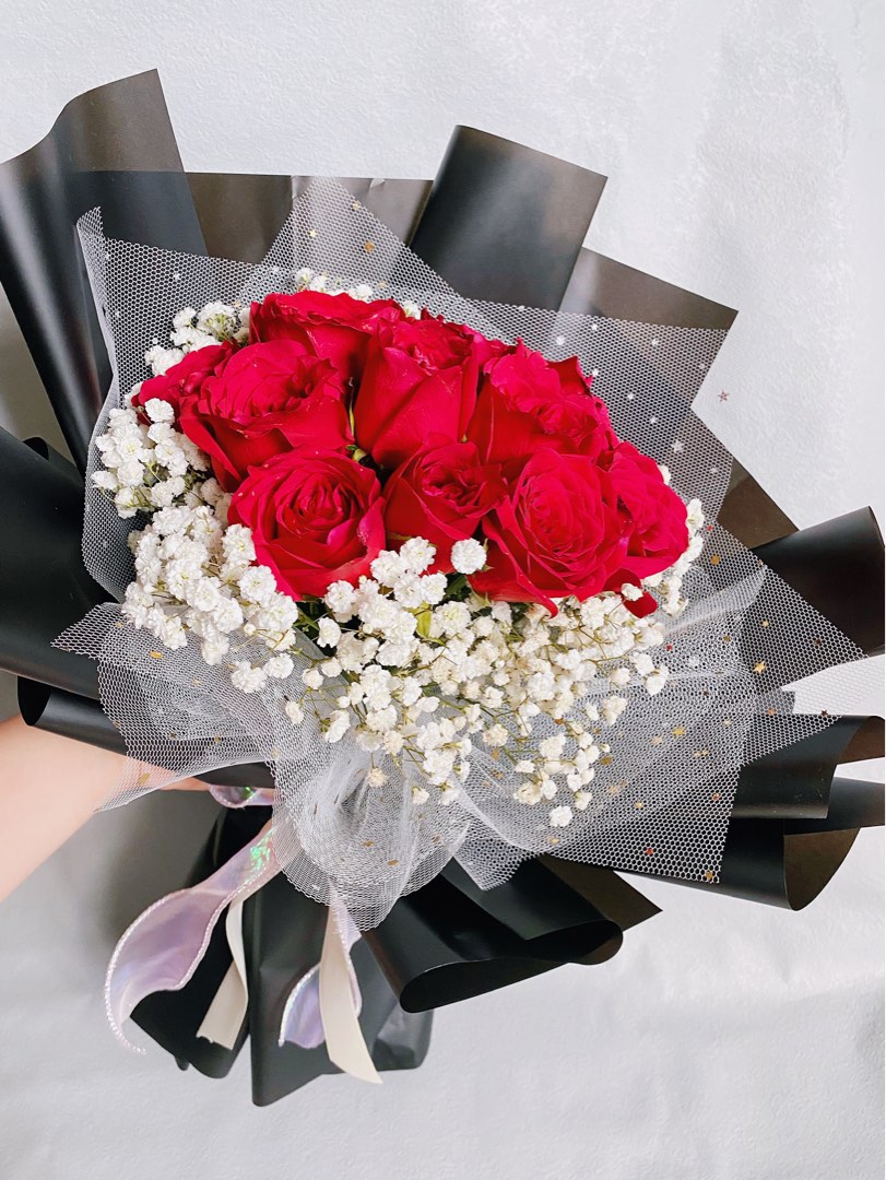 1-12 stalks Fresh Rose Bouquet / Valentine’s Day / hand bouquet ...