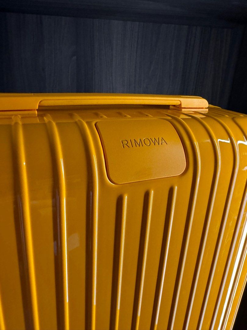36L Rimowa Essential Cabin Mango Orange, Hobbies & Toys, Travel ...