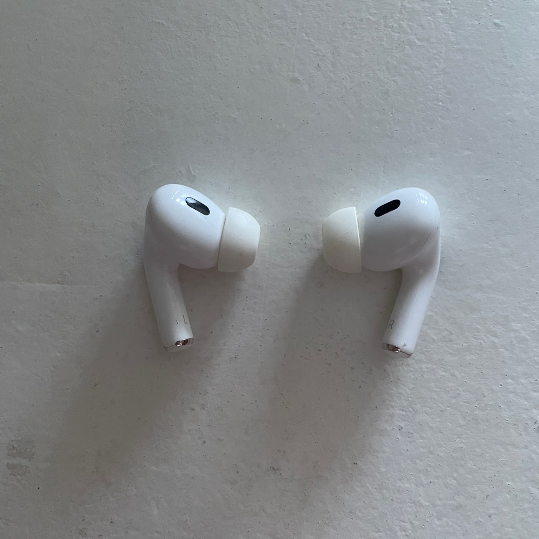 Airpod Pro 2nd Gen Left and Right Pods, Audio, Earphones on Carousell