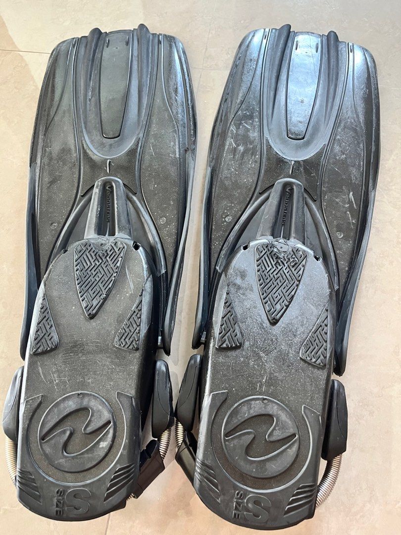 Aqua Lung X Shot Spring Strap Diving Fin Size S, Sports Equipment ...