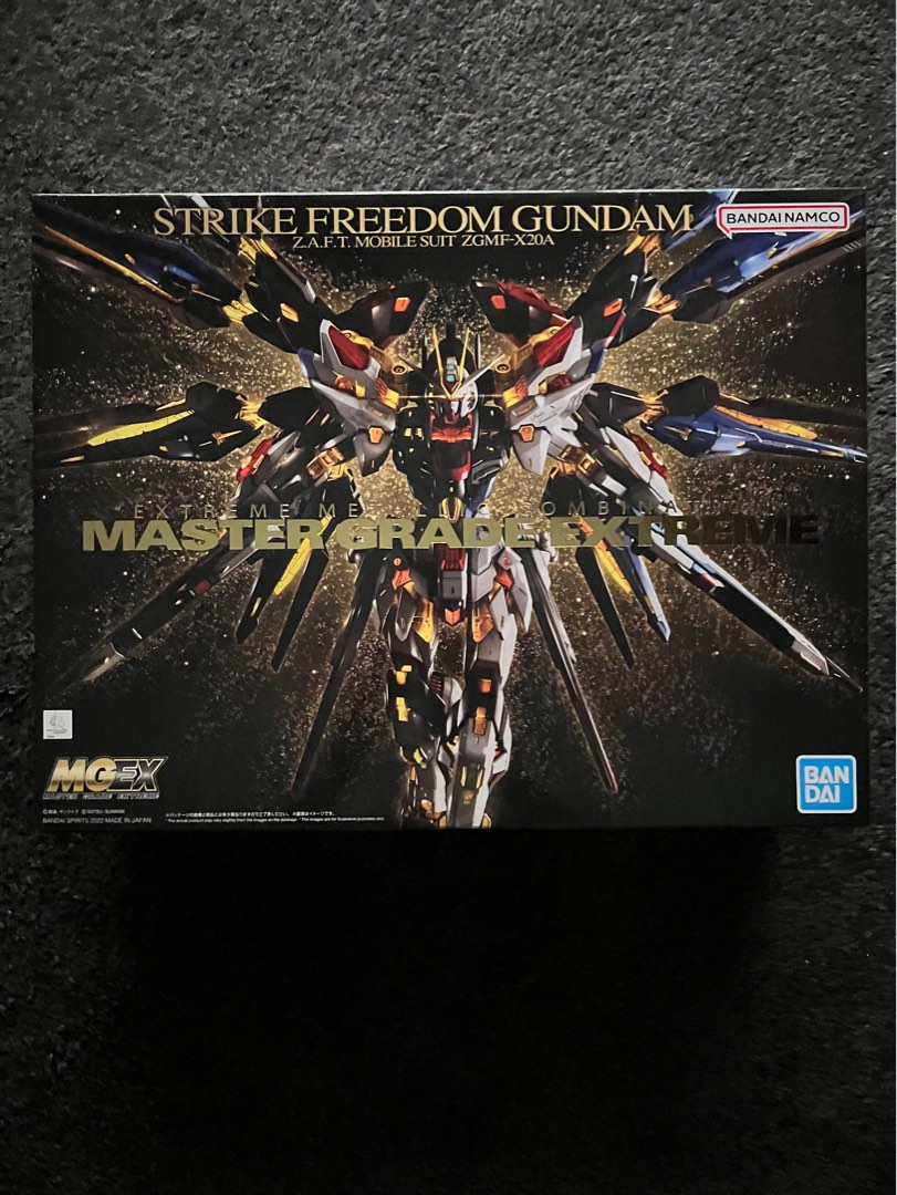 Bandai MGEX Strike Freedom Gundam , Hobbies & Toys, Toys & Games on ...