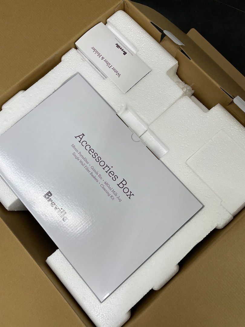 Breville Oracle Touch Espresso Machine, Silver, BES990, TV & Home ...