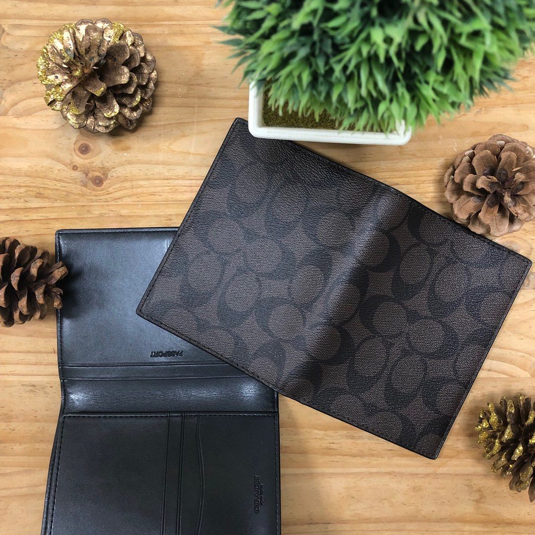 Coach passport holder, Men's Fashion, Watches & Accessories, Wallets ...