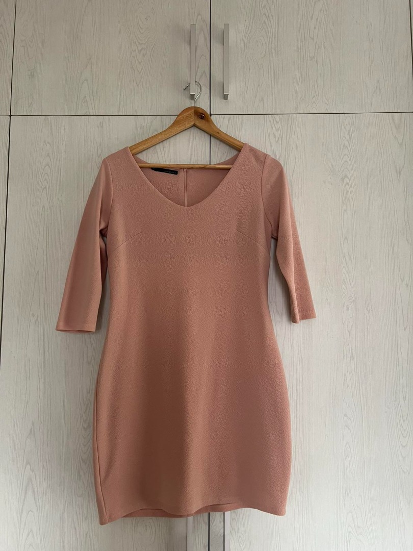 Dusty Rose Loalde Cocktail Dress, Women's Fashion, Dresses & Sets ...