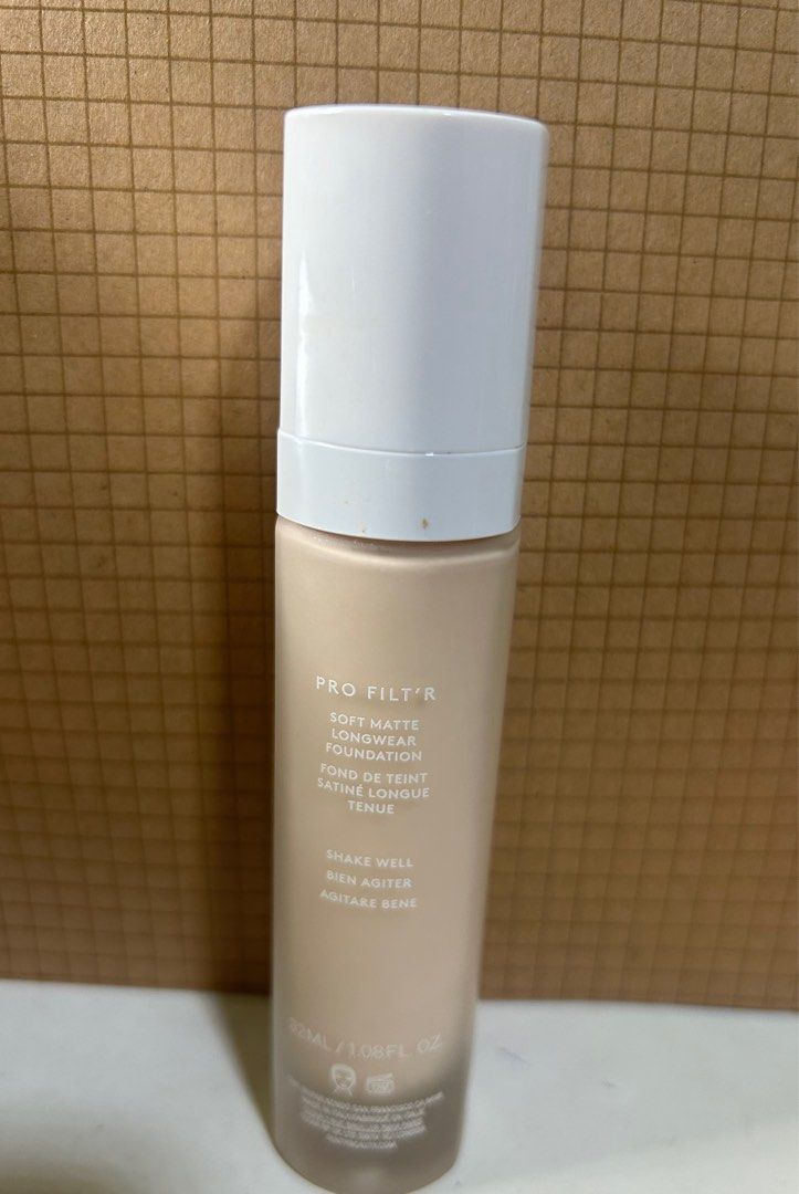 Fenty Beauty Foundation, Beauty & Personal Care, Face, Makeup on Carousell