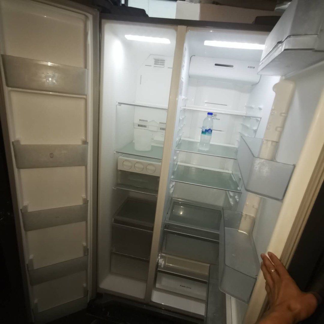 Free delivery LG fridge 528L, TV & Home Appliances, Kitchen Appliances, Refrigerators & Freezers ...