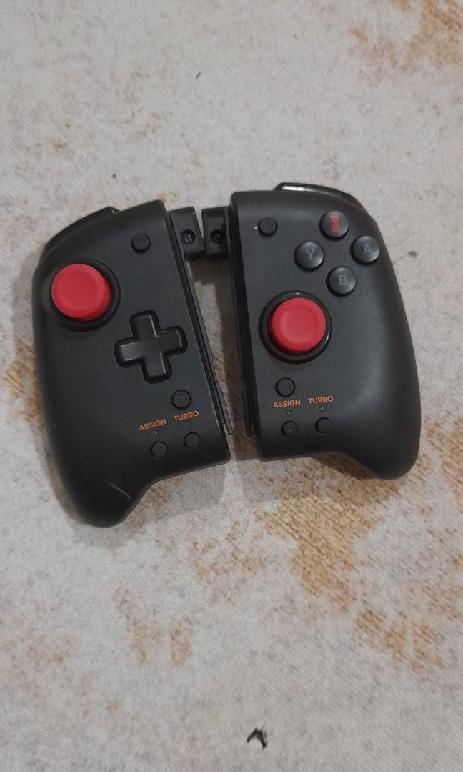Hori Switch pad pro, Video Gaming, Gaming Accessories, Controllers on Carousell