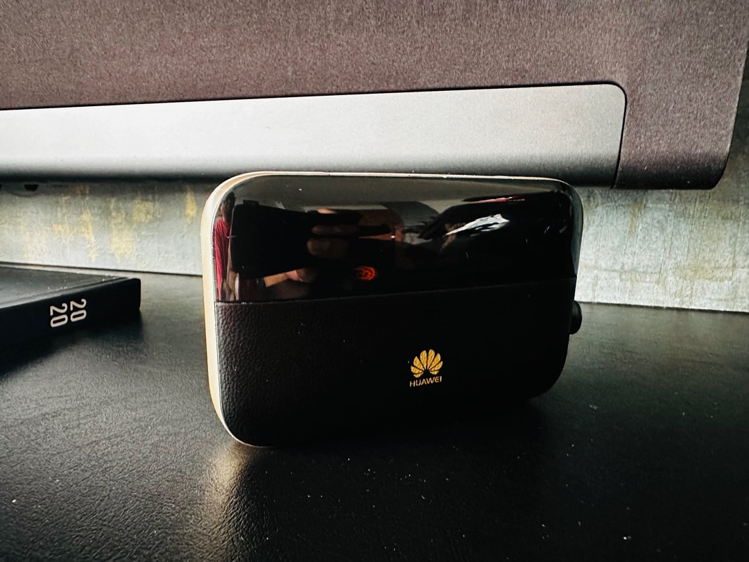 Huawei Mobile WIFI Pro 2, Mobile Phones & Gadgets, Other Gadgets on ...