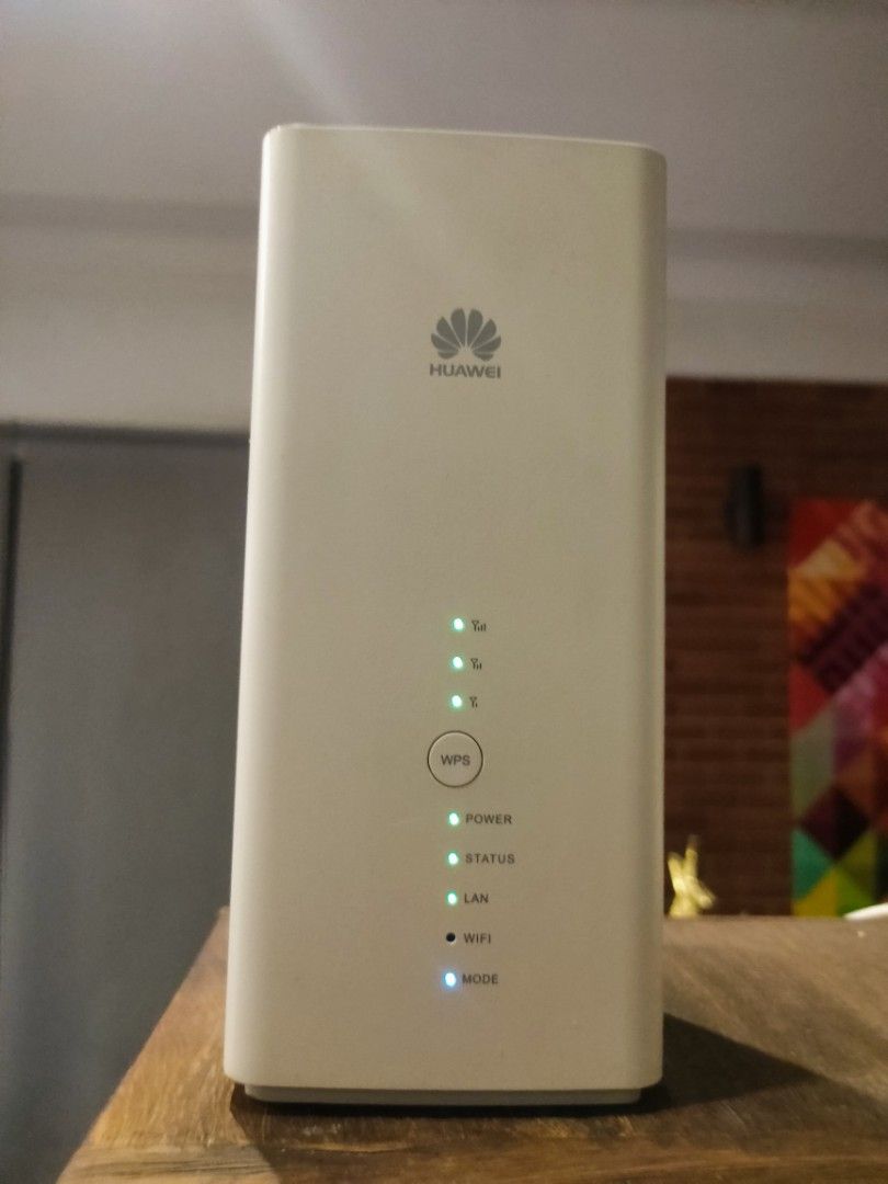 Huawei Modem B618s-22D, Computers & Tech, Parts & Accessories ...