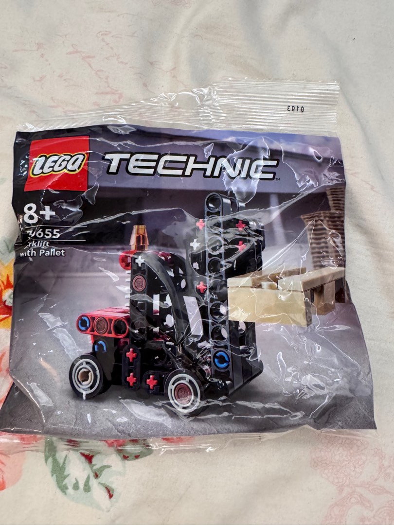 Lego, Hobbies & Toys, Toys & Games on Carousell