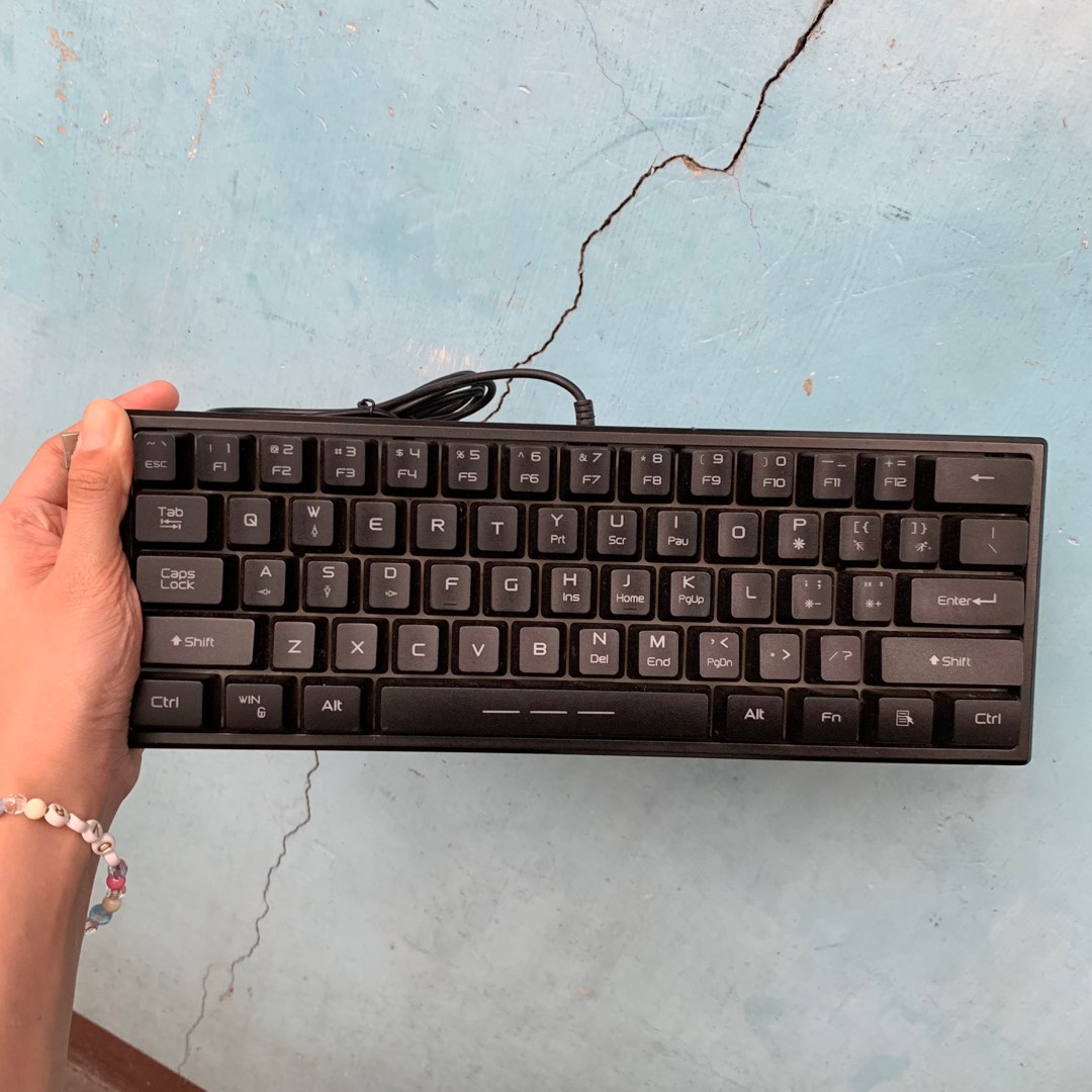 Mechanical floating keyboard 61-key with gaming RGB light, Mechanical ...