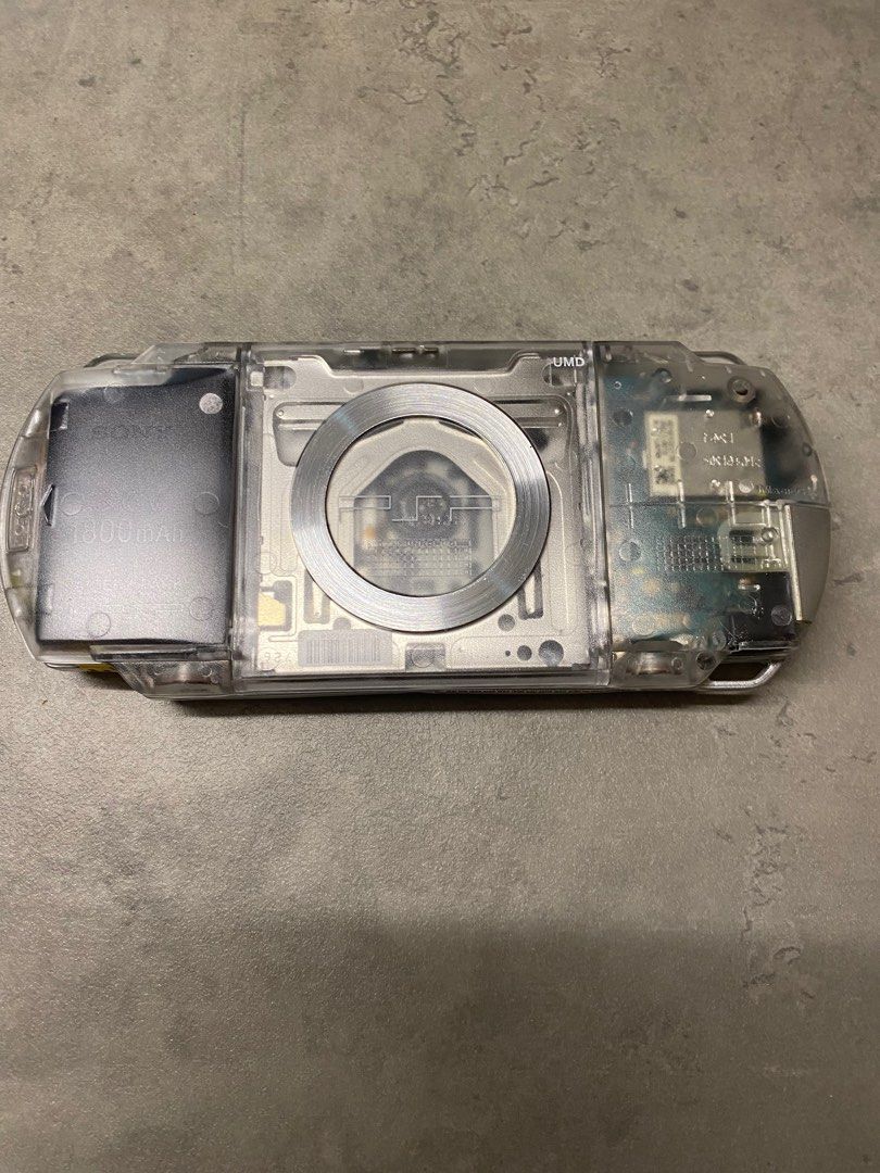 Modded PSP 1000 (TRANSPARENT), Video Gaming, Video Game Consoles ...