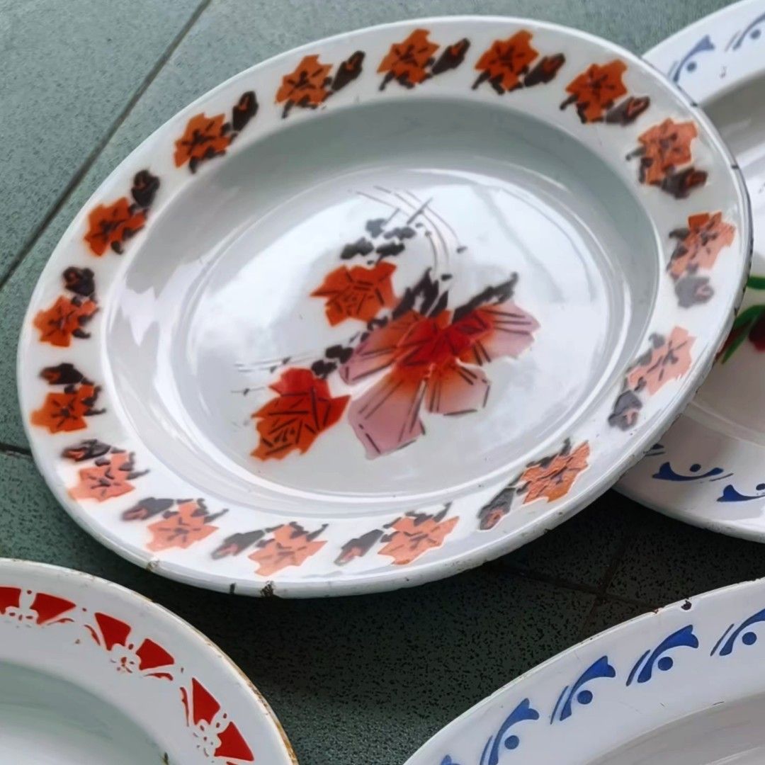 Piring oval besi jadul enamel jumbo, Kitchen & Appliances di Carousell