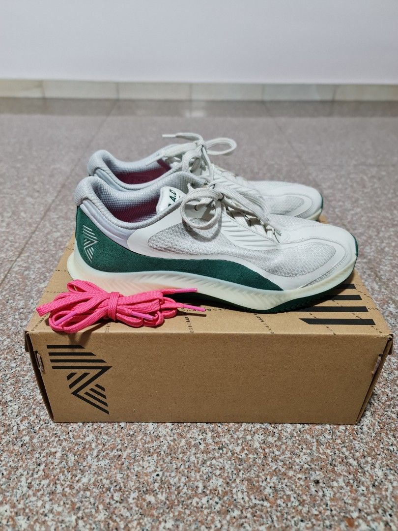 RAD ONE - Varsity (US 9), Men's Fashion, Footwear, Sneakers on Carousell