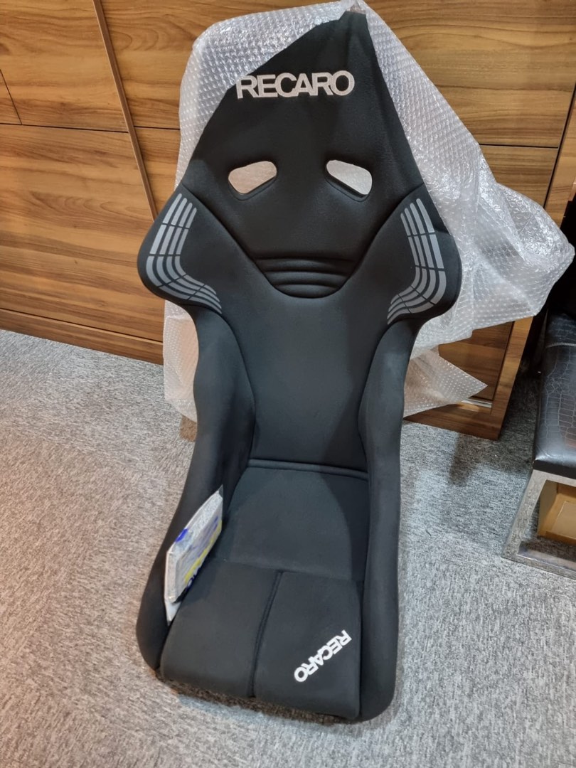 Recaro rsg seat, Car Accessories, Accessories on Carousell
