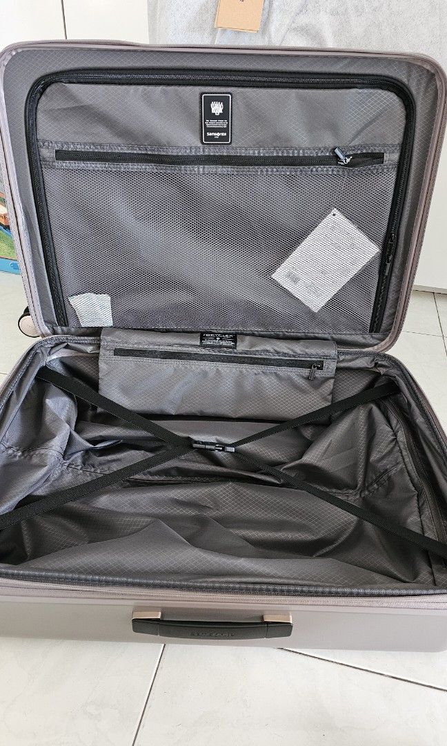 Samsonite Zeltus Spinner wheels 25" with built-in weighing scale ...