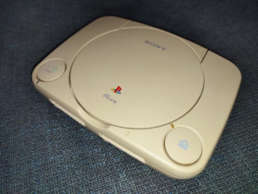 Sony PlayStation 1/PS1, Video Gaming, Video Game Consoles, PlayStation ...