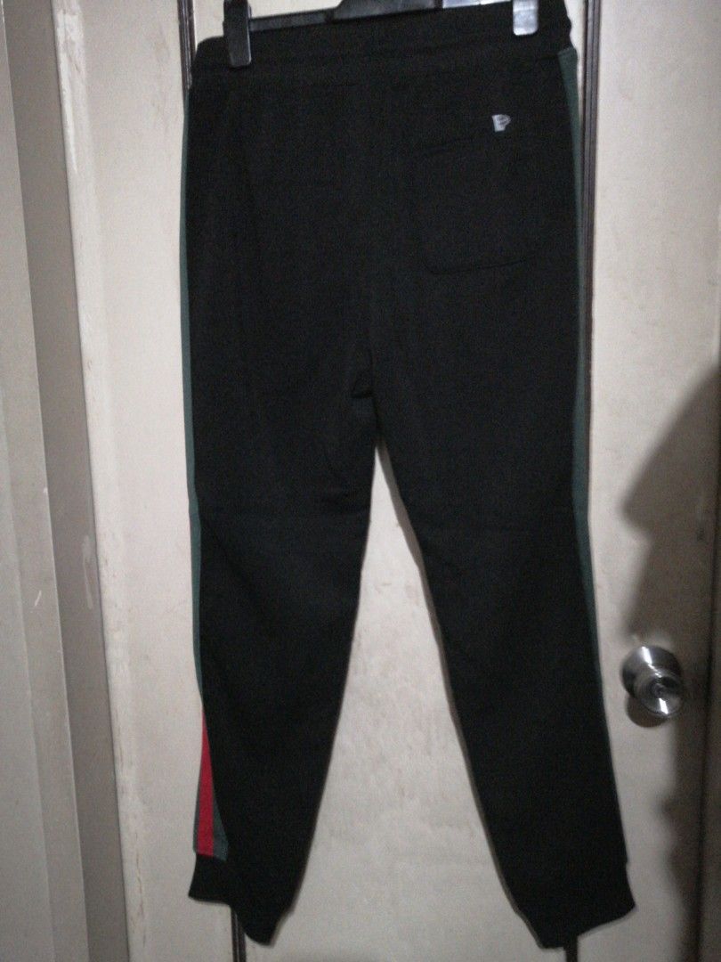 Southpole pants, Men's Fashion, Bottoms, Joggers on Carousell