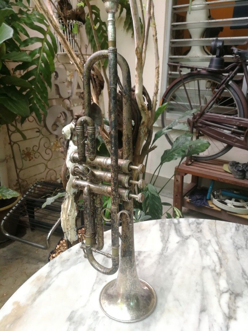 Super Rare ERNST MODL EMO Harmony Trumpet, Hobbies & Toys, Music ...