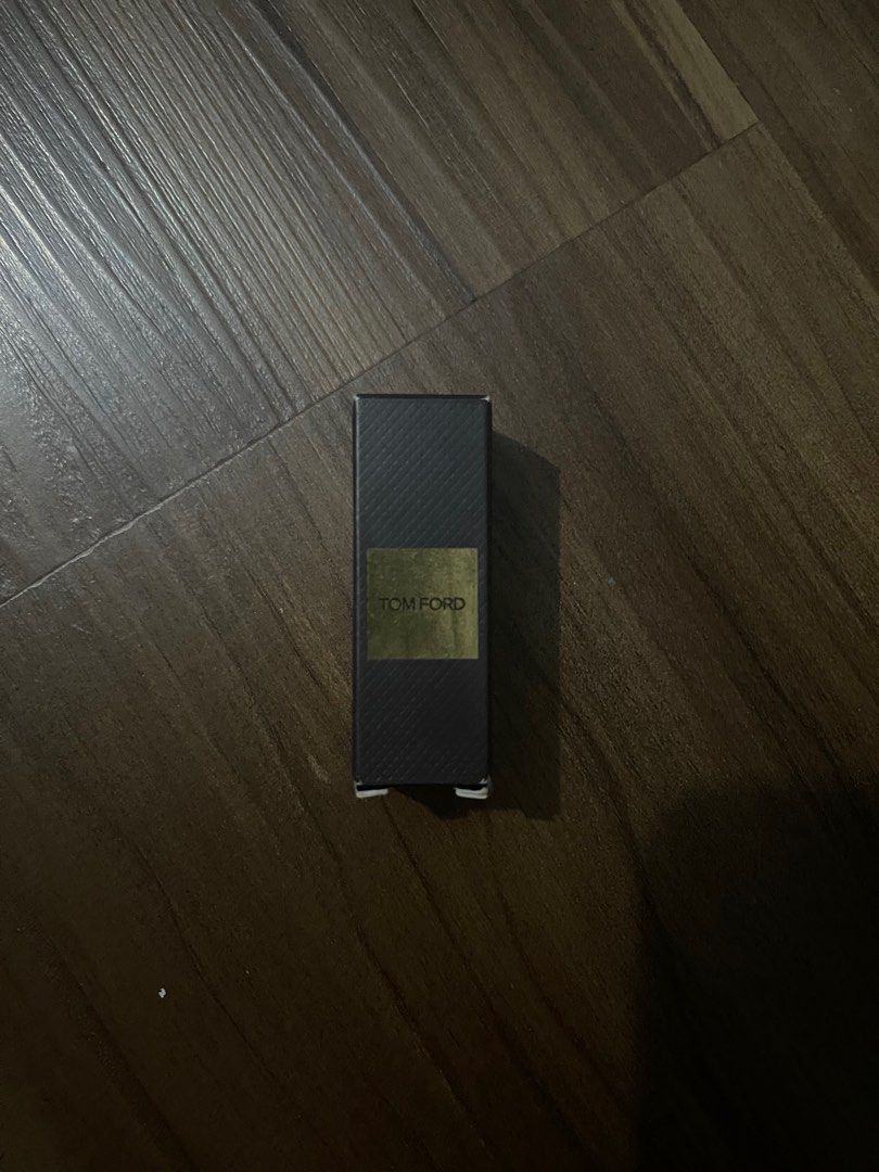 Tom Ford Oud Wood 4ML EDP, Beauty & Personal Care, Fragrance ...