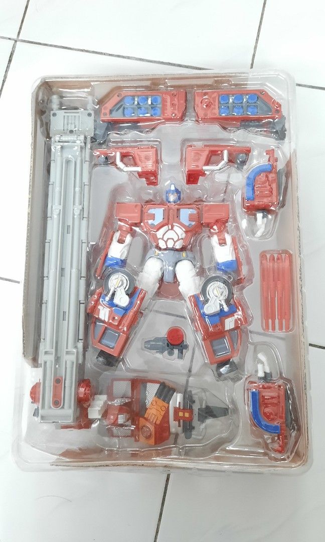 Transformers God Fire Convoy (Encore), Hobbies & Toys, Toys & Games on ...