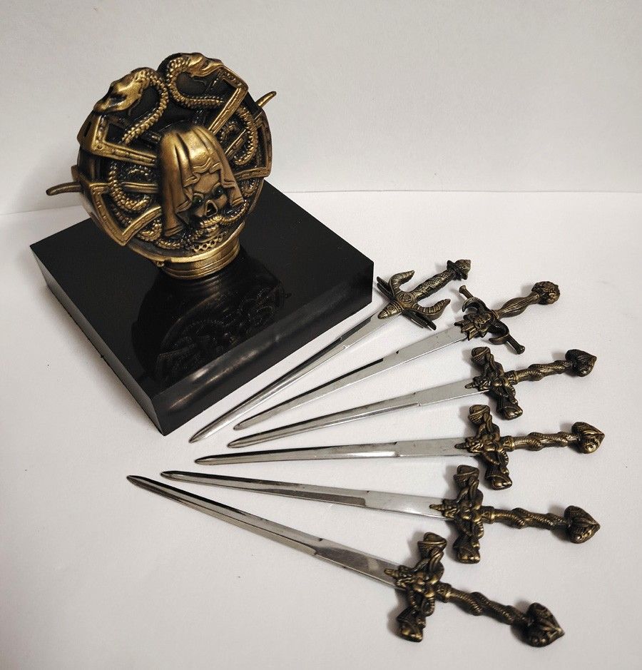 Vintage Fantasy Swords w/Holder Table Lighter, Hobbies & Toys ...