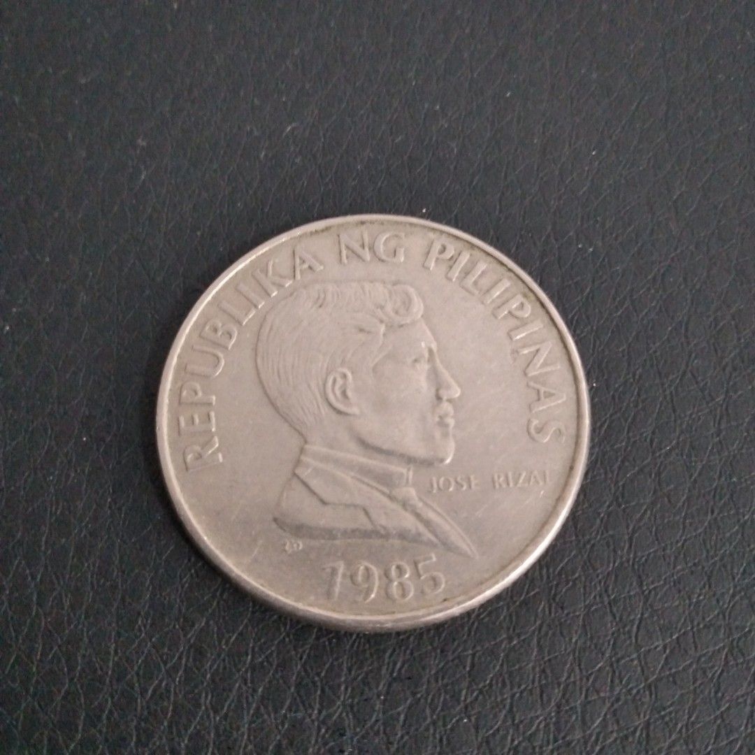 100% Authentic 1985 Philippines 1 piso old coin *Actual Pictures Taken ...