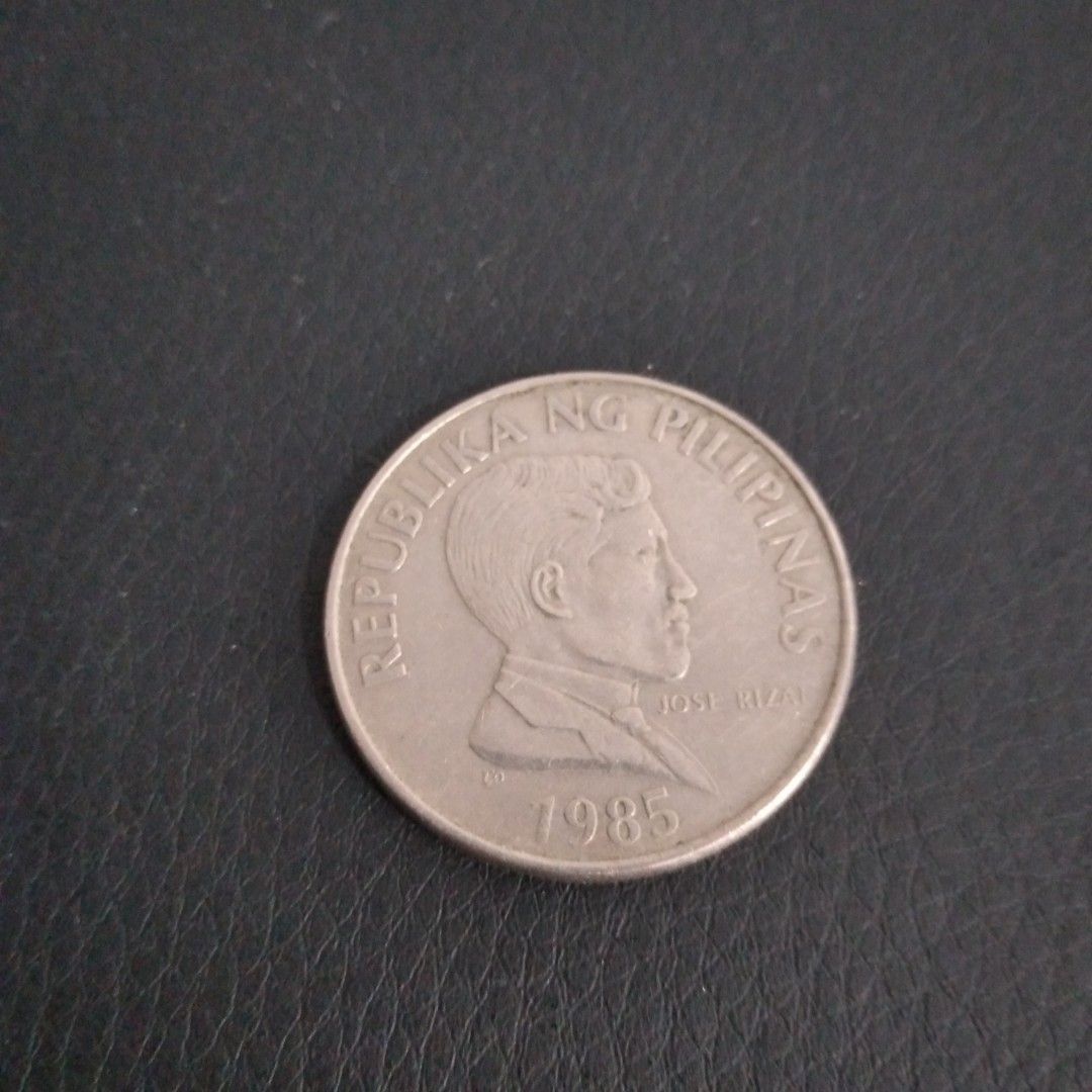 100% Authentic 1985 Philippines 1 piso old coin *Actual Pictures Taken ...