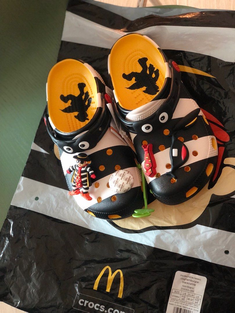 CROCS X MCD LIMITED EDITION HARD TO GET, Barang Mewah, Aksesoris di ...
