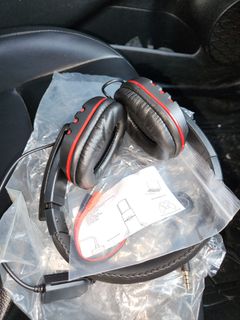 Gaming headset - vintage - look authentic, Audio, Headphones & Headsets ...