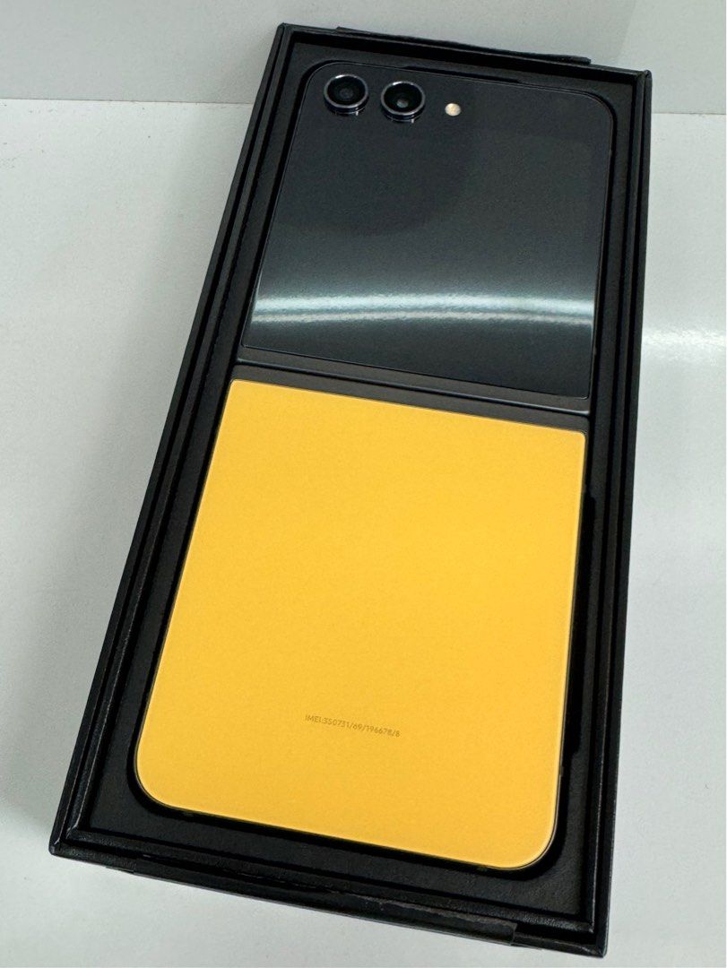 Galaxy Z Flip 5 Yellow 512GB, Mobile Phones & Gadgets, Mobile Phones ...