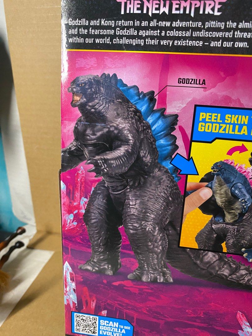 Godzilla X Kong - 7" TITAN GODZILLA EVOLUTION FIG - PEEL AND REVEAL ...